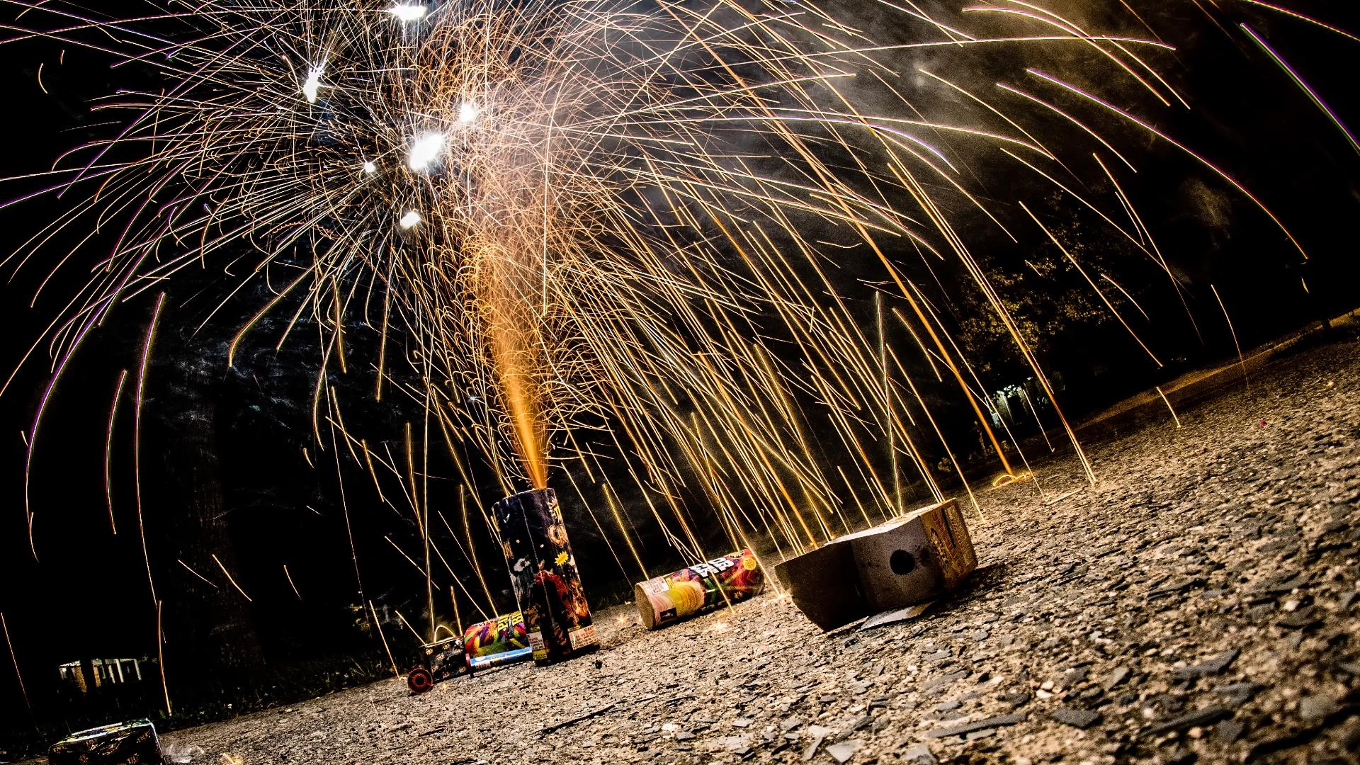 When can I set off fireworks in Grand Rapids? | wzzm13.com