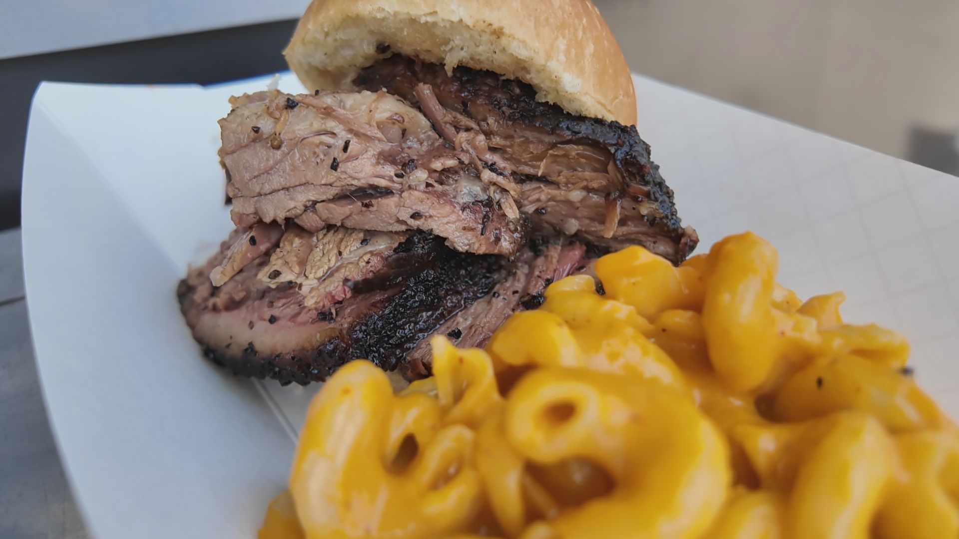 Saladino Smoke BBQ heats up West Michigan food scene | wzzm13.com