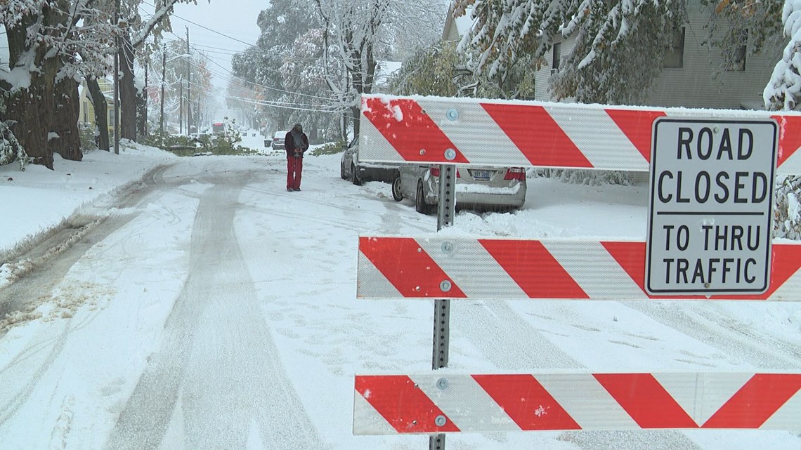 Muskegon County crews working through record snowfall | wzzm13.com