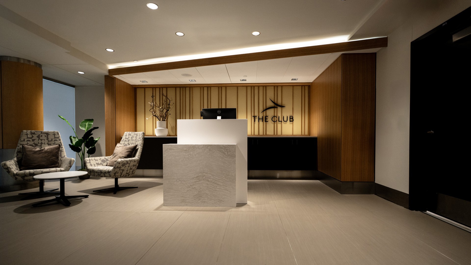 Gerald R. Ford Airport unveils The Club GRR lounge | wzzm13.com