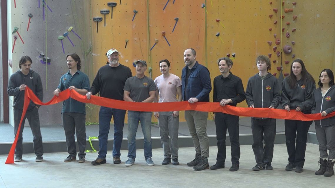 Planet Rock opens new Grand Rapids gym with unique climbing features ...