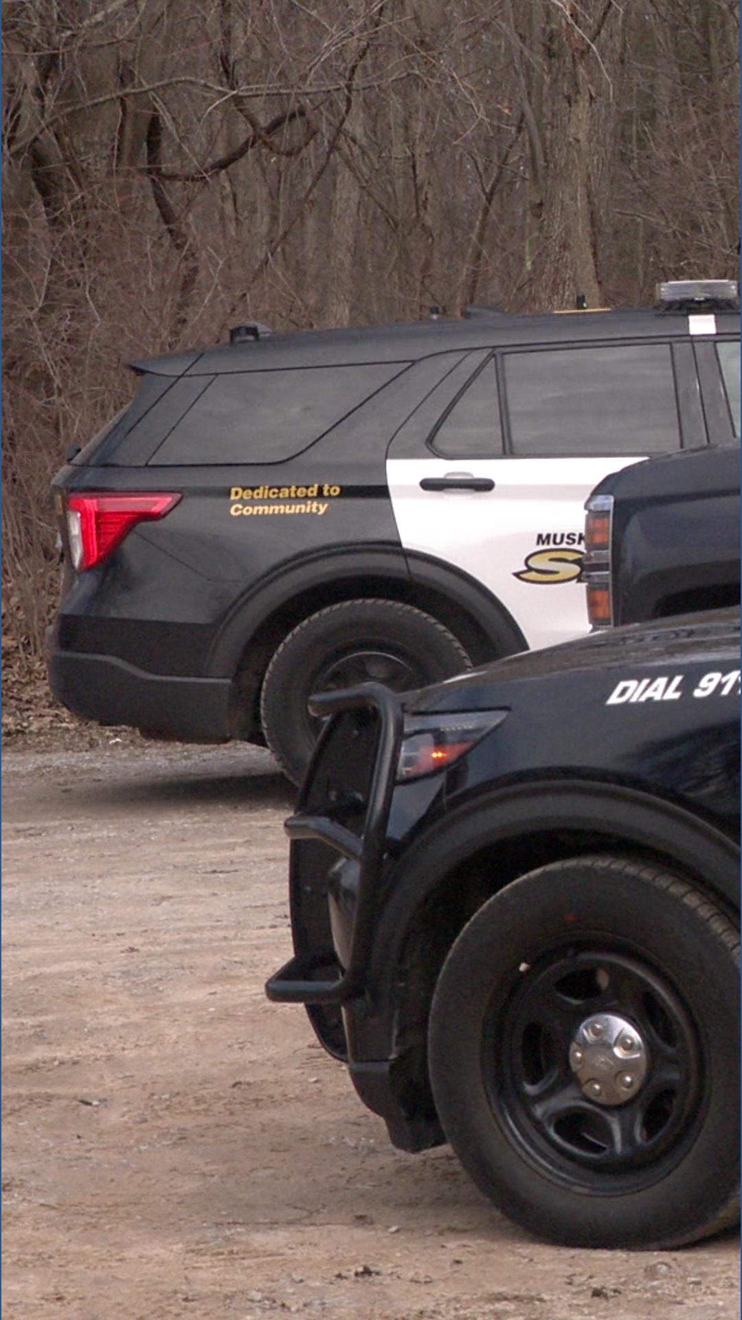 Police investigating after body pulled from Muskegon River | wzzm13.com