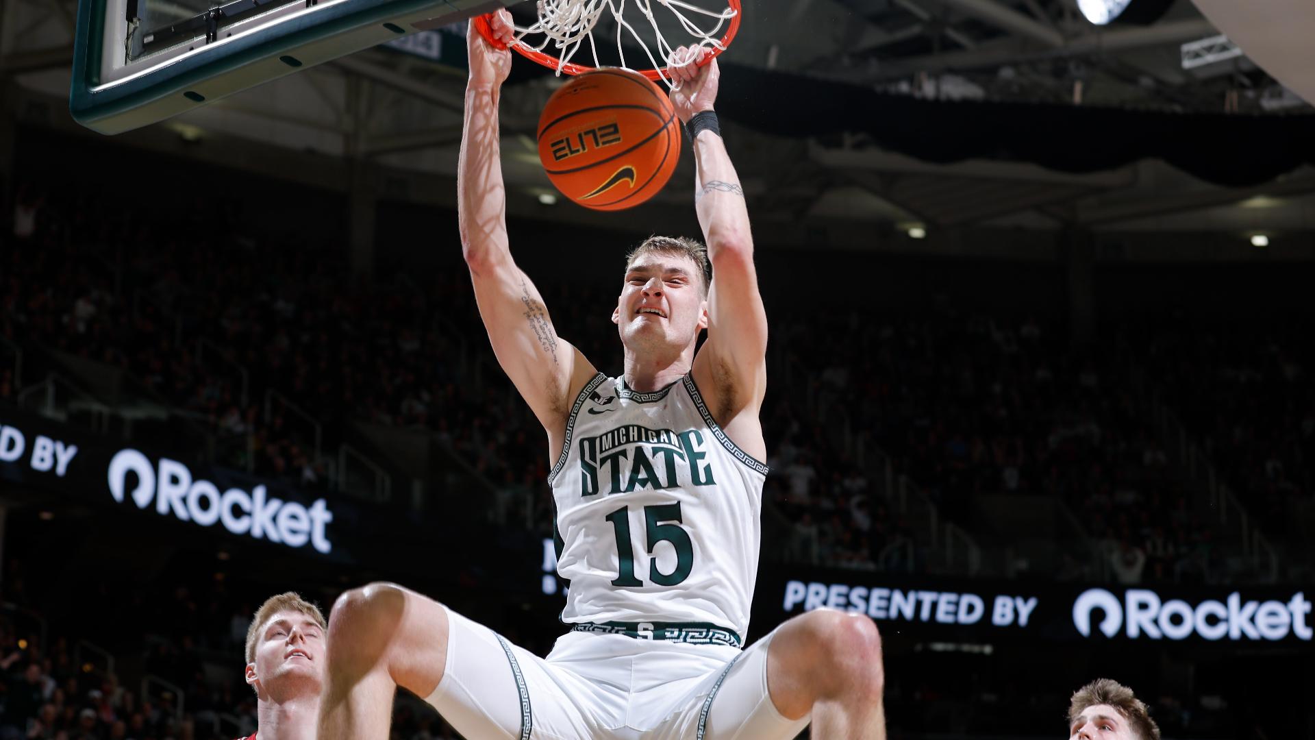 14 athletes from Michigan are playing in the March Madness basketball ...