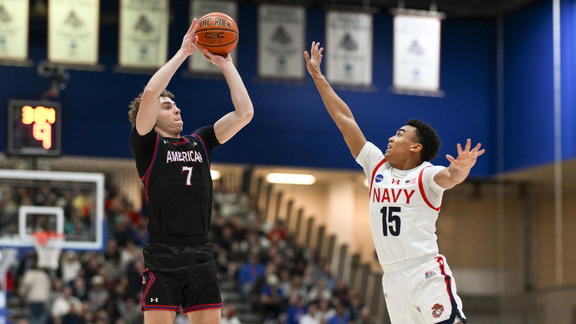 14 athletes from Michigan are playing in the March Madness basketball ...