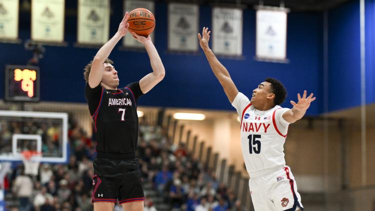 14 athletes from Michigan are playing in the March Madness basketball ...