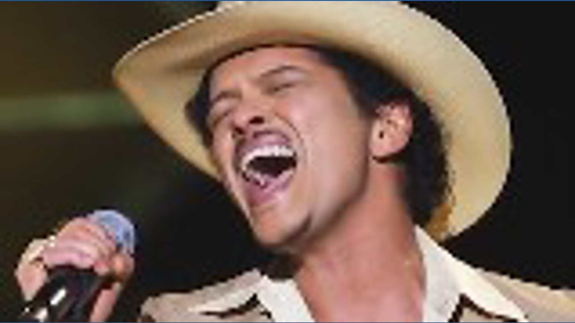Bruno Mars announces tour stop in Michigan this May | wzzm13.com