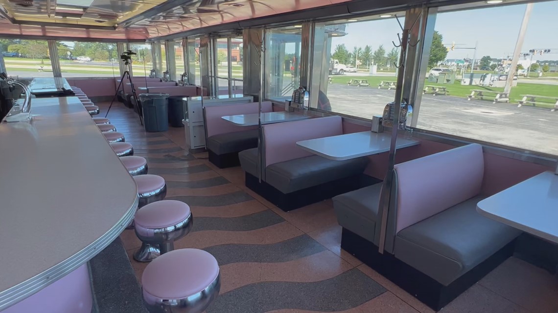 Vintage '50s diner to host grand opening in Muskegon Thursday | wzzm13.com