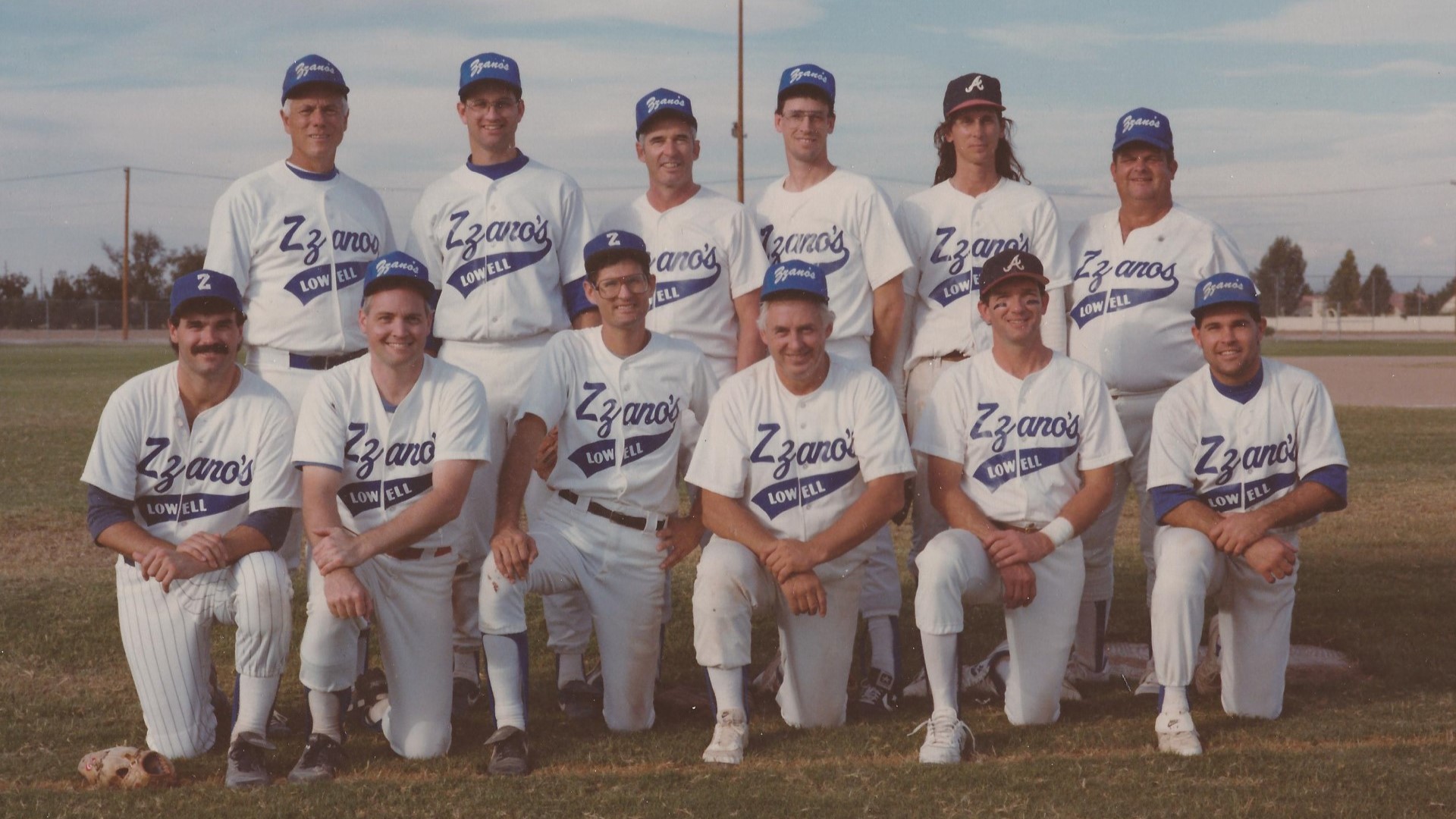 Michigan baseball players honor legendary 84-year-old teammate | wzzm13.com