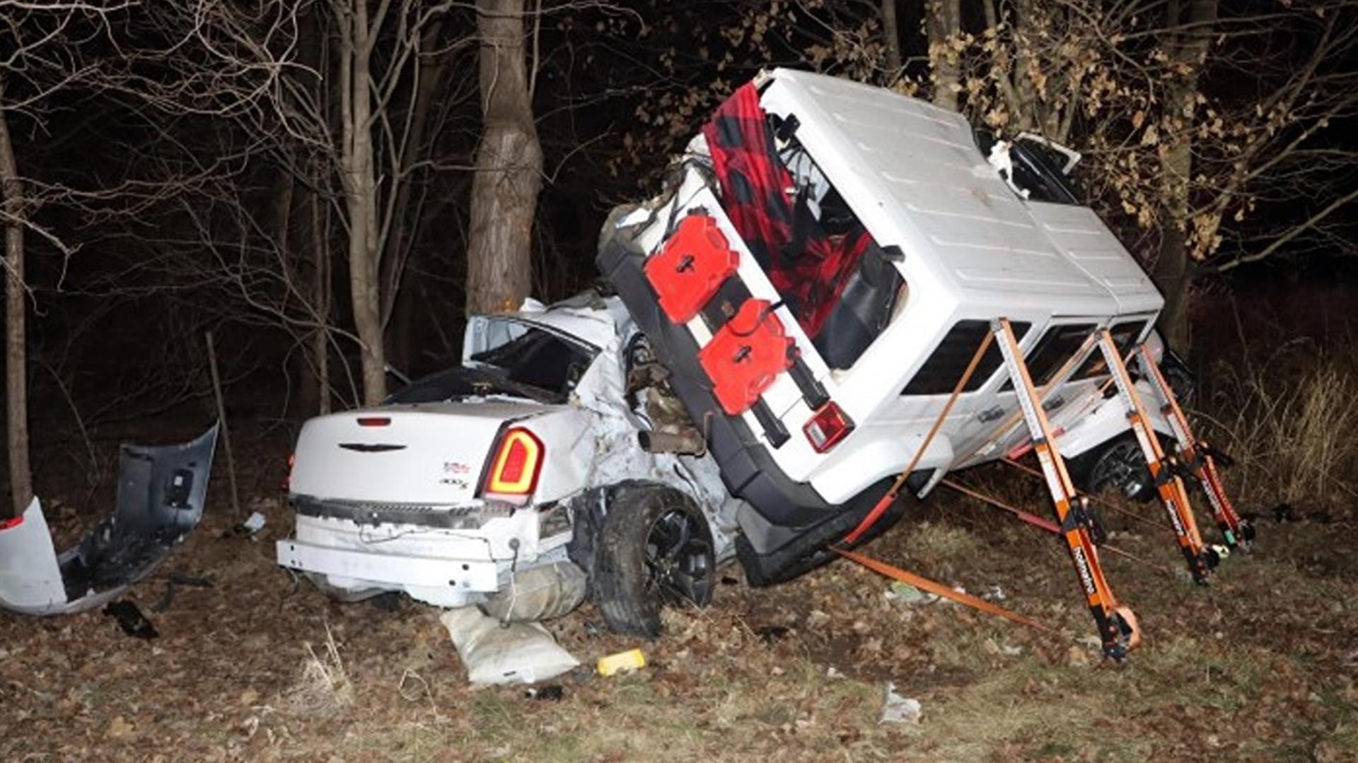 Berrien Co. crash where one vehicle ends up on top of another leaves 2 ...