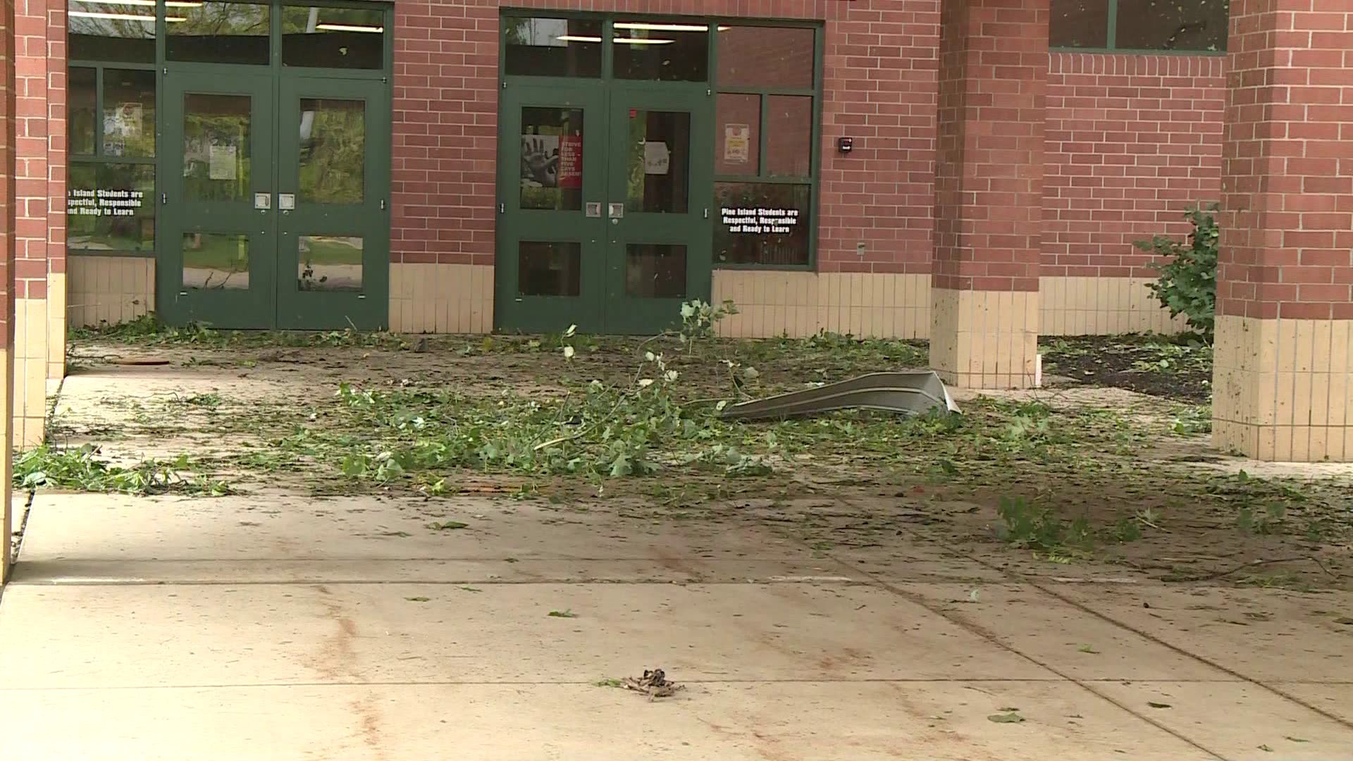 Pine Island Elementary damaged in storms | wzzm13.com