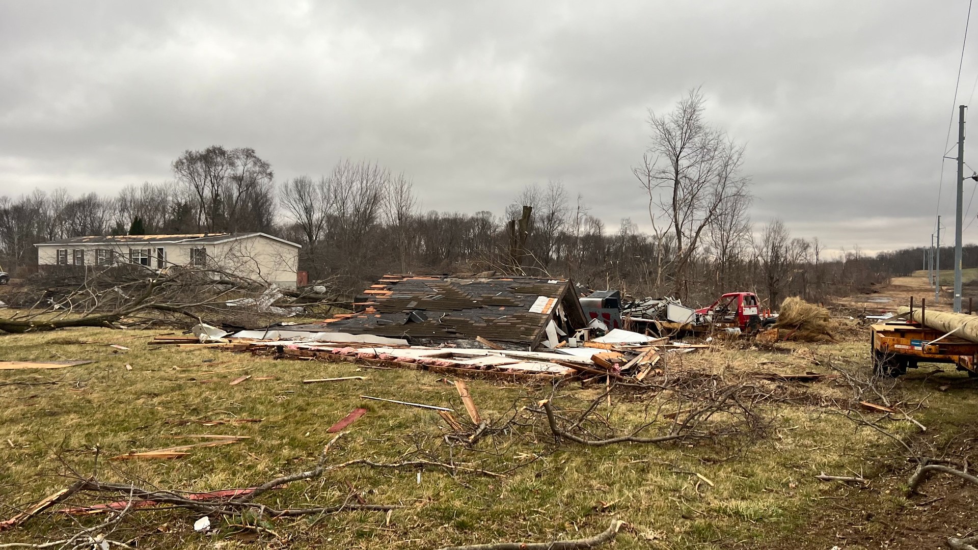 Rare tornado that tore through Grand Blanc was EF-2 | wzzm13.com