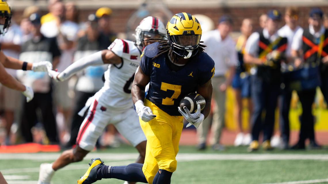 No. 17 Michigan beats Arkansas State 28-18 on the ground | wzzm13.com