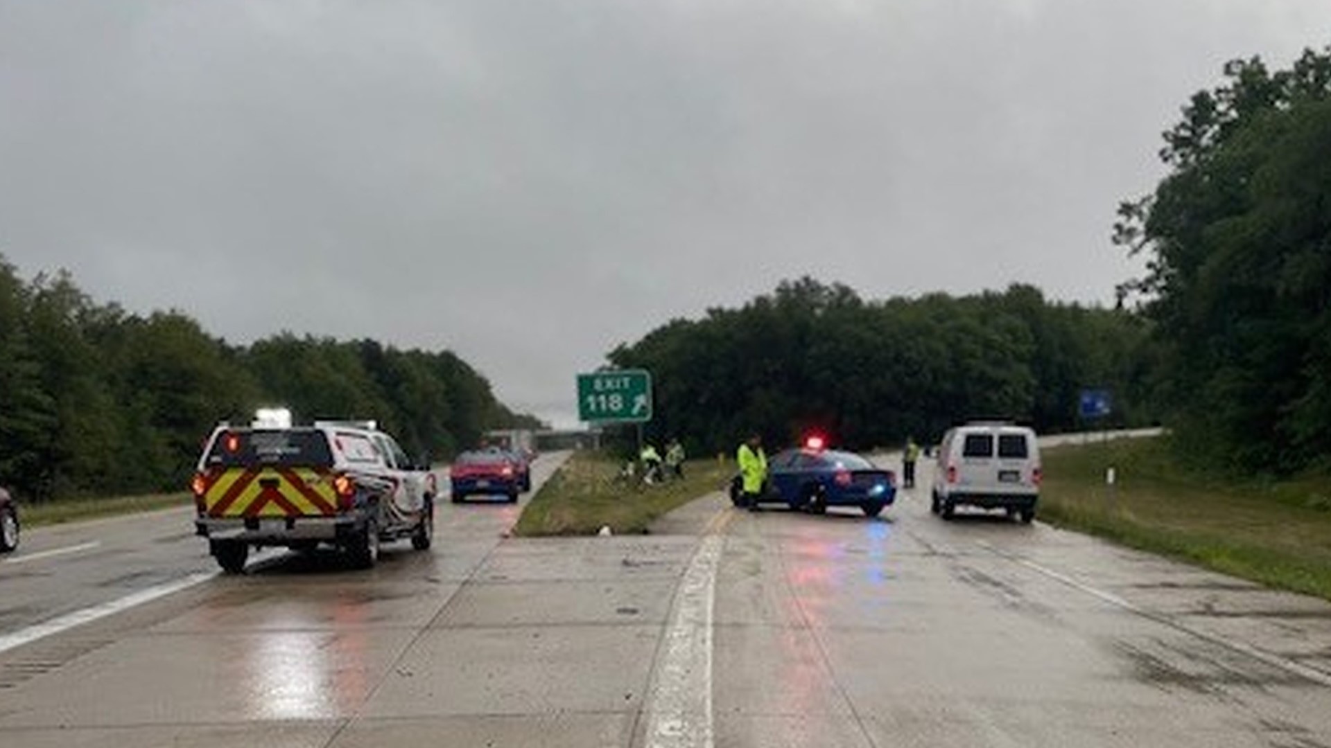 Motorcyclist dies after hitting exit ramp sign | wzzm13.com