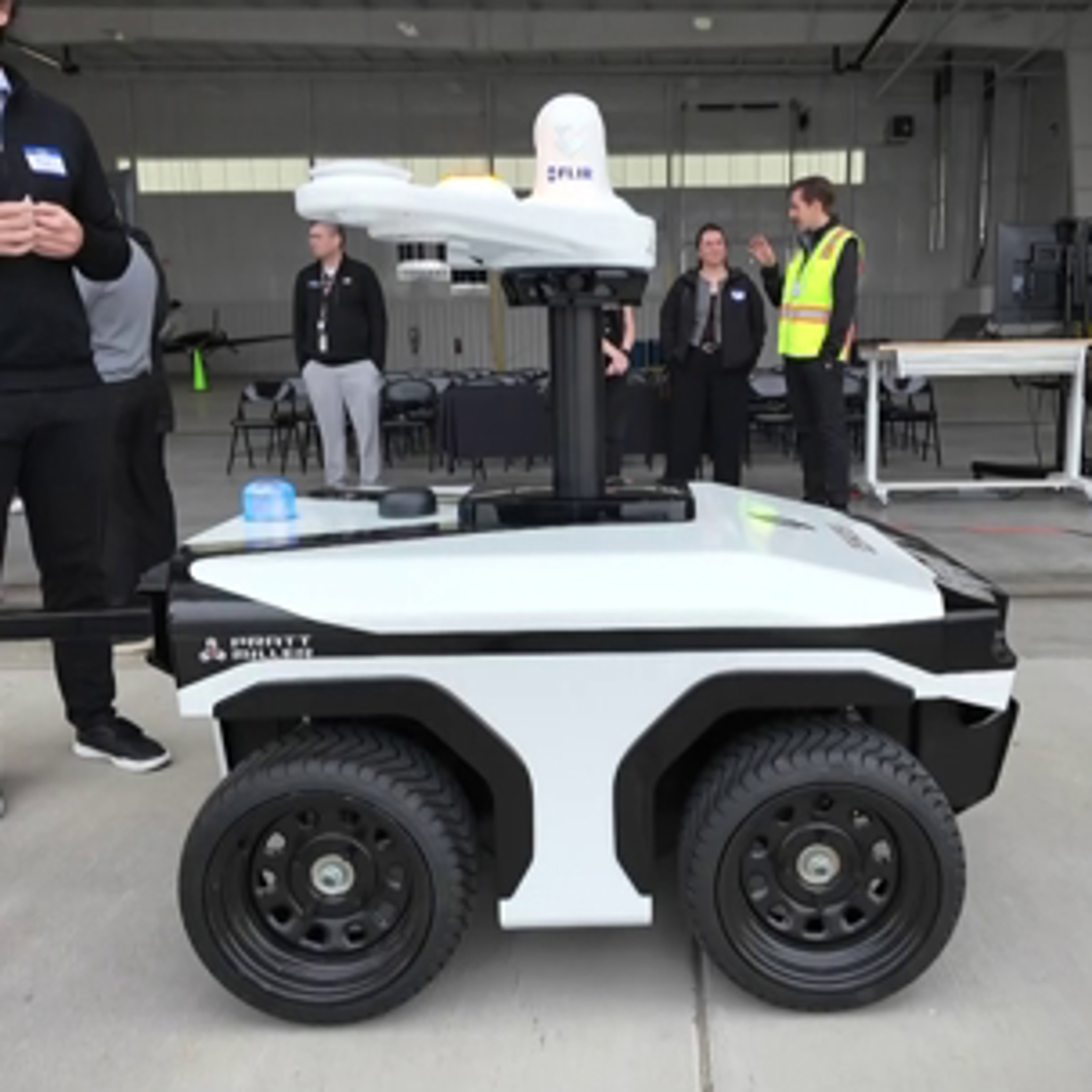 Autonomous robot tested at Ford Airport aims to tackle staffing ...