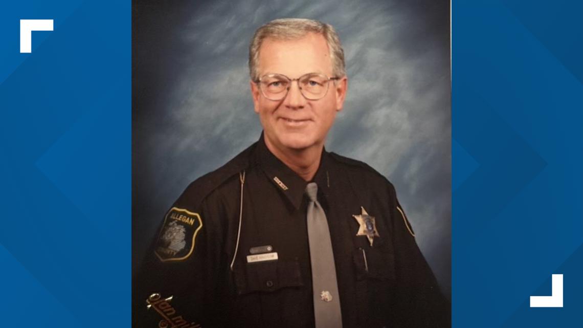 Funeral arrangements announced for Hamilton fire chief who died after ...