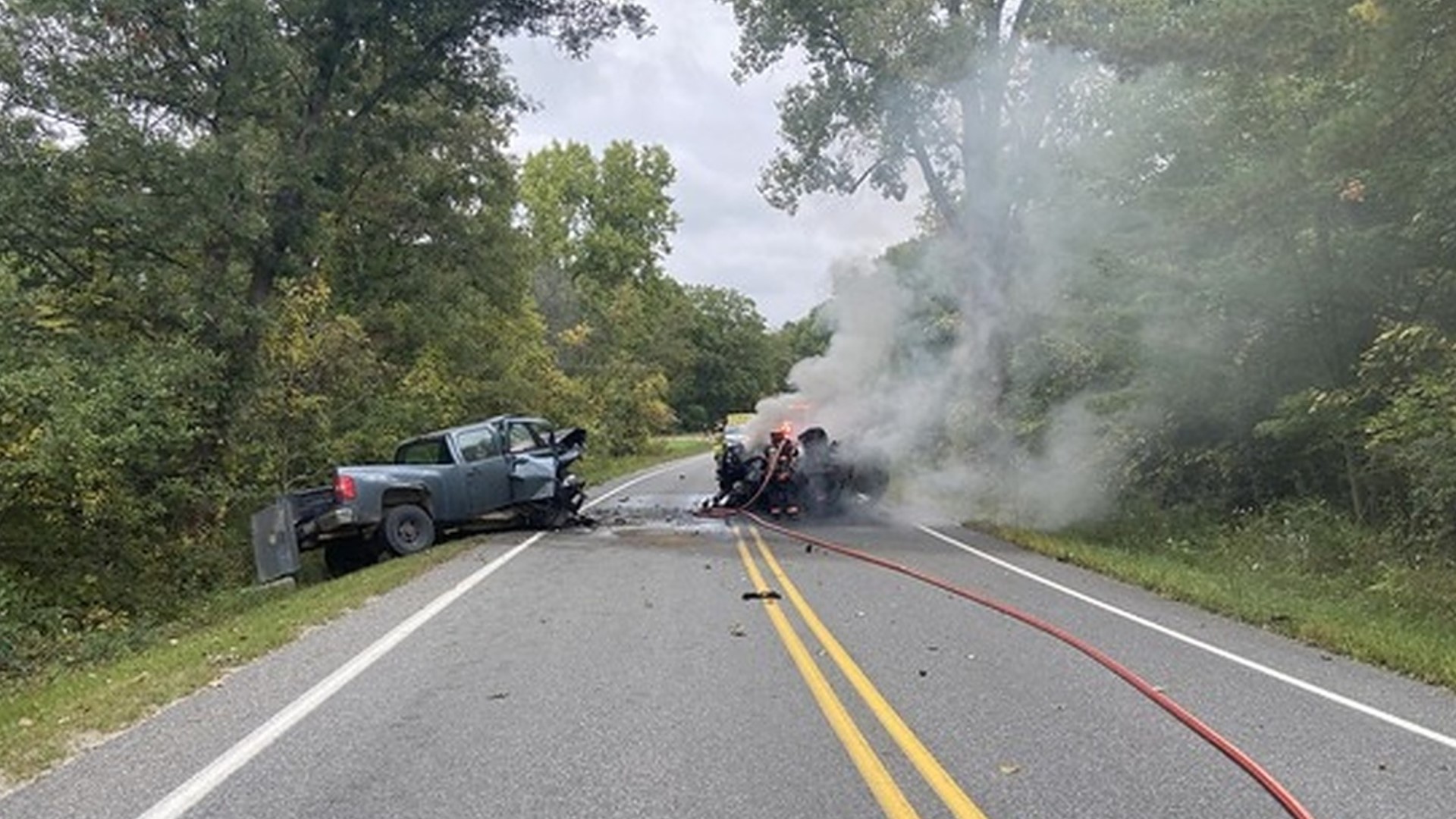 1 dead after fiery crash in Lowell, Mich. | wzzm13.com