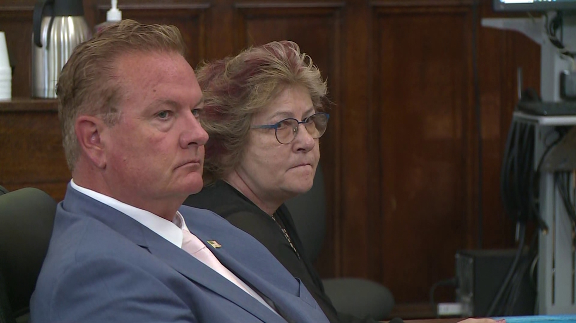 Ex-Michigan police chief sentenced in drug stealing case | wzzm13.com
