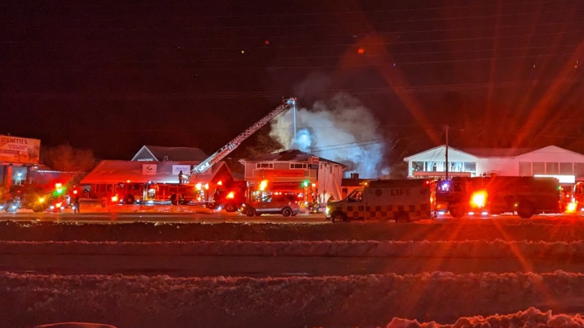 1 killed in overnight fire in Plainfield Township | wzzm13.com