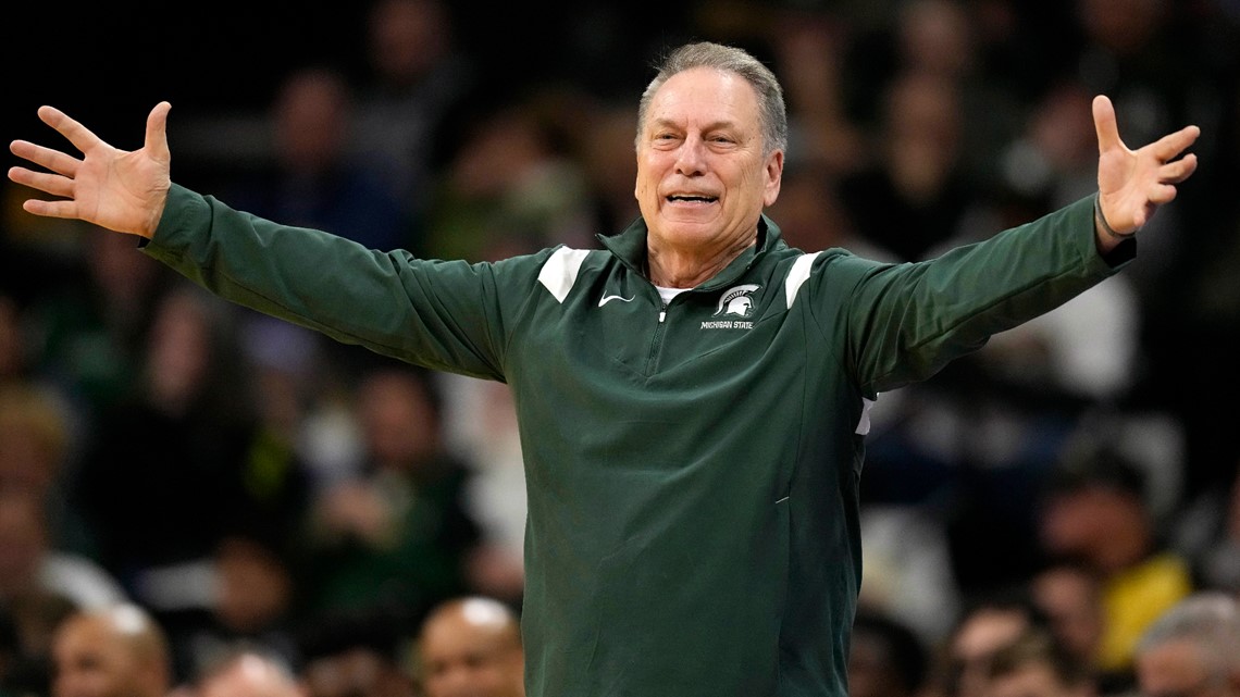 Tom Izzo could earn his 700th career win against Michigan tonight ...