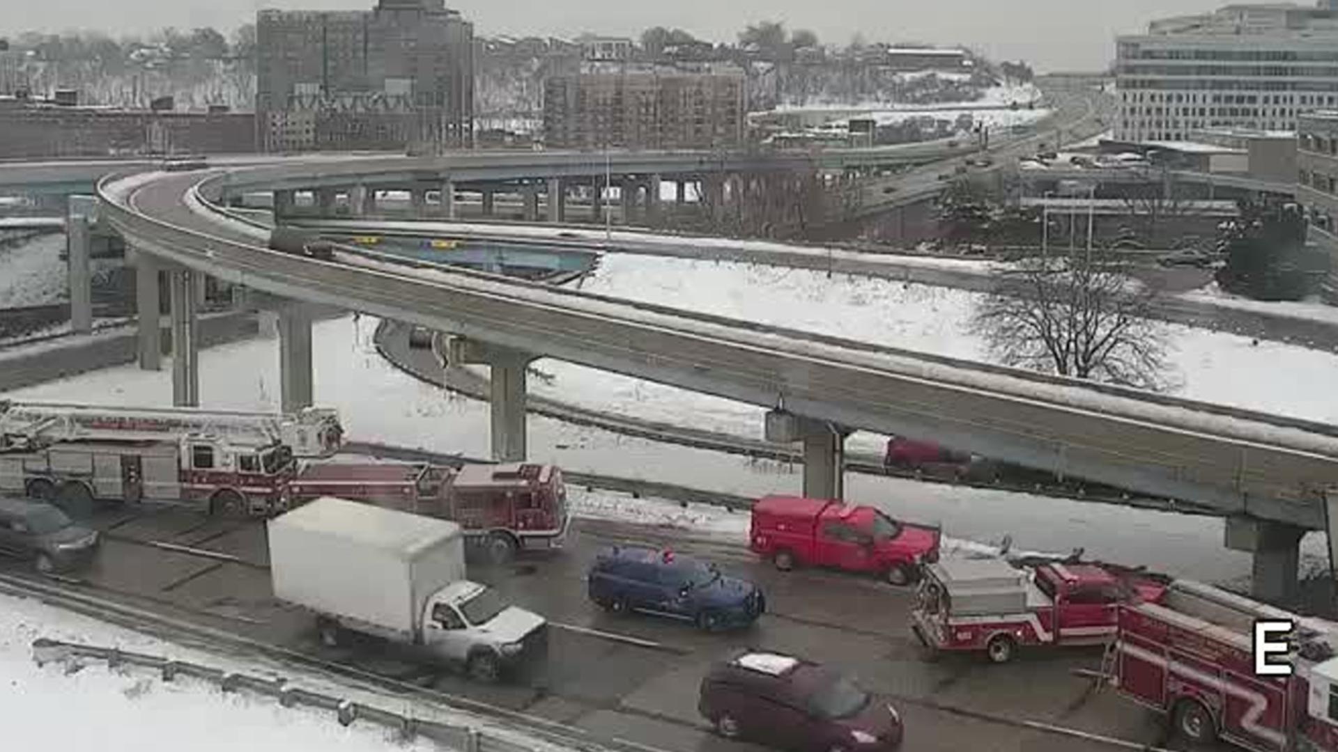 Semi crash involving diesel fuel leak closes part of SB US-131 | wzzm13.com