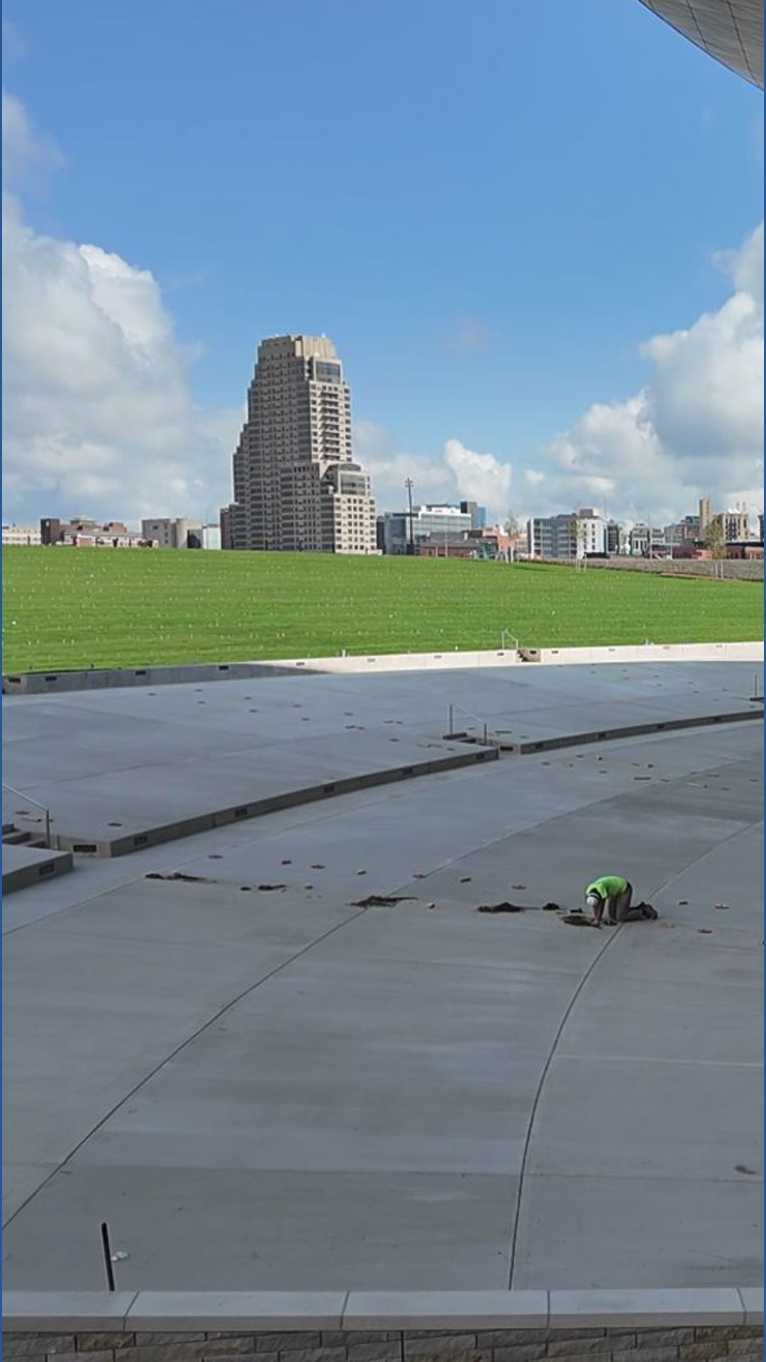 A look inside Acrisure Amphitheater as construction continues | wzzm13.com