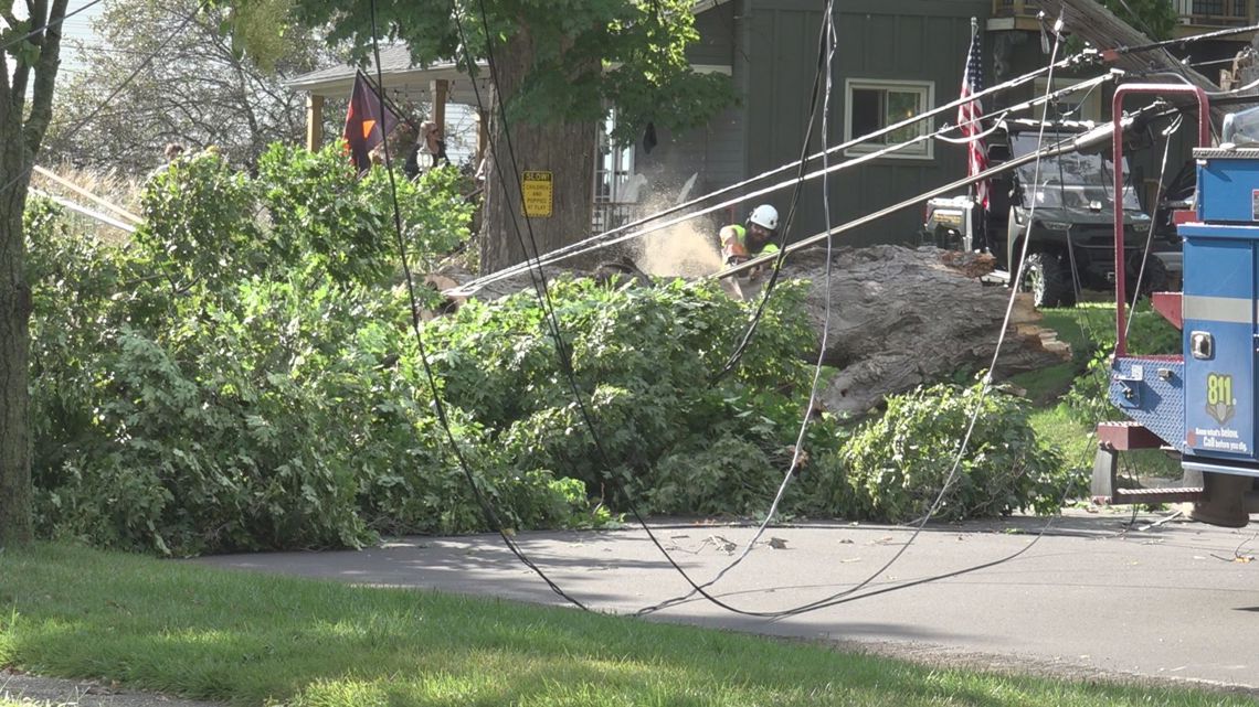 Kent County homeowner describes moments before storm hit | wzzm13.com