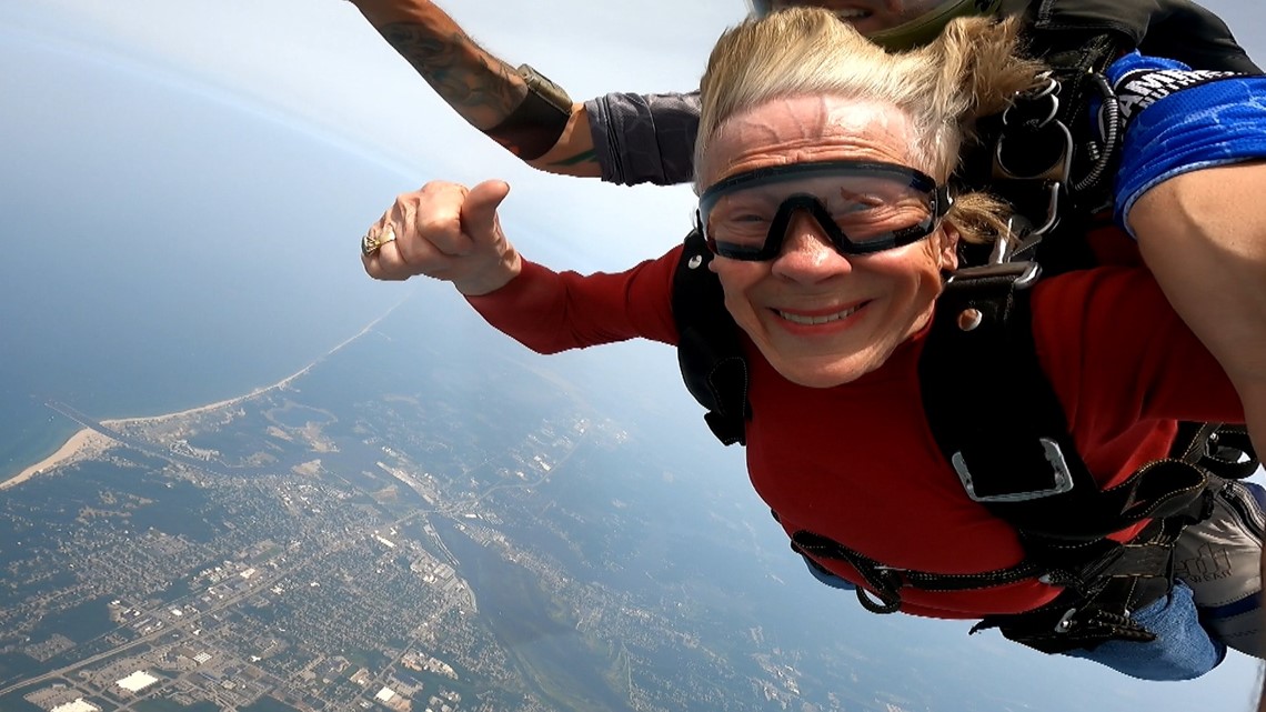 84-year-old woman aims to hit goal of 1,000 skydives | wzzm13.com