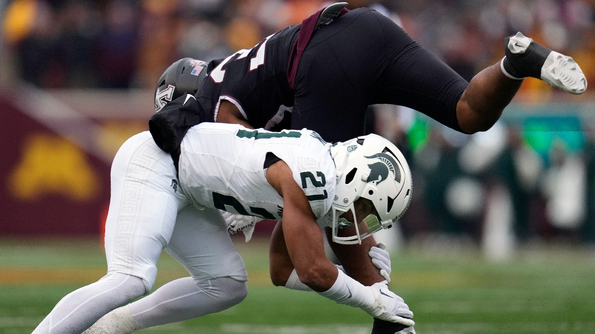 Nubin runs for 204 yards in first significant action; Minnesota beats ...