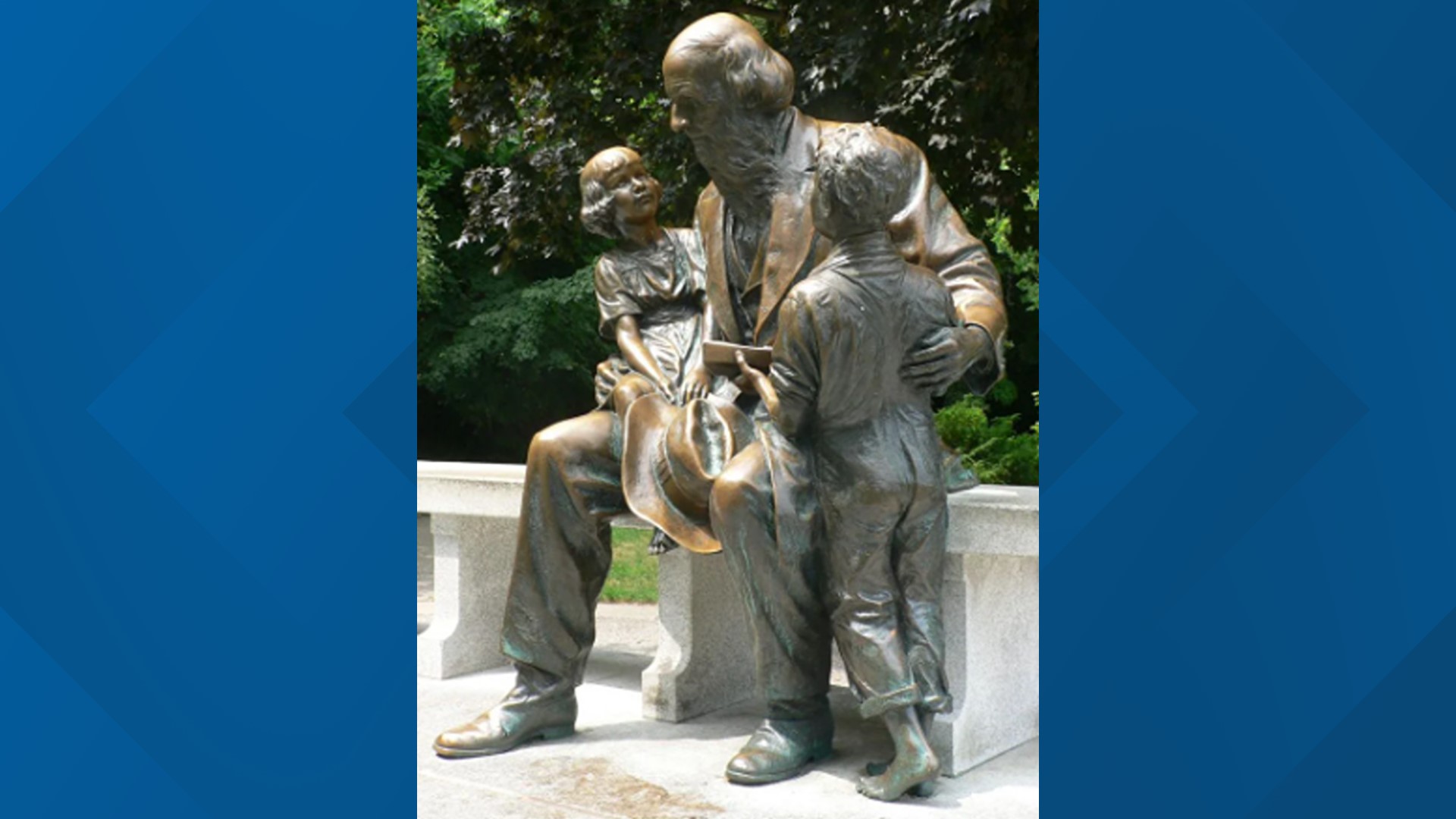 John Ball Zoo statue being relocated for new habitat | wzzm13.com